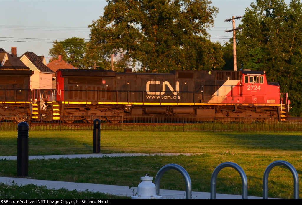 CN 2724